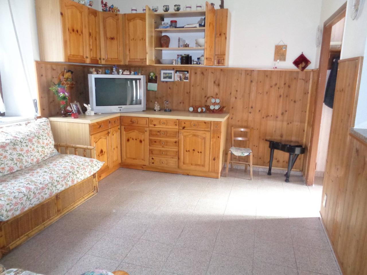 Appartamento in vendita a Malnate