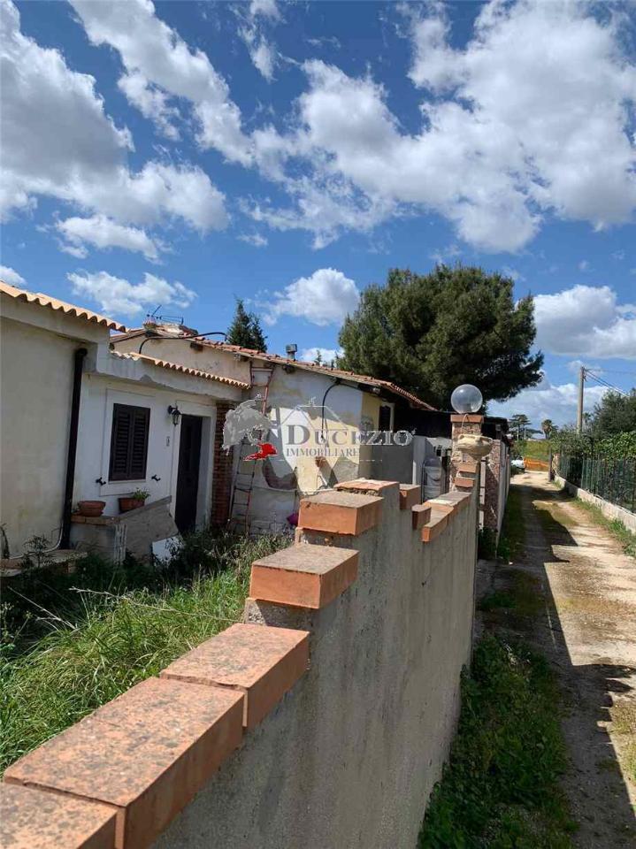 Villa a schiera in Loc. C/da Falconara, Sn, Noto