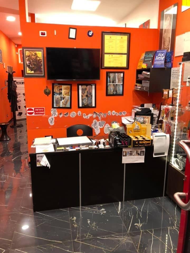 Negozio in vendita a Pisa