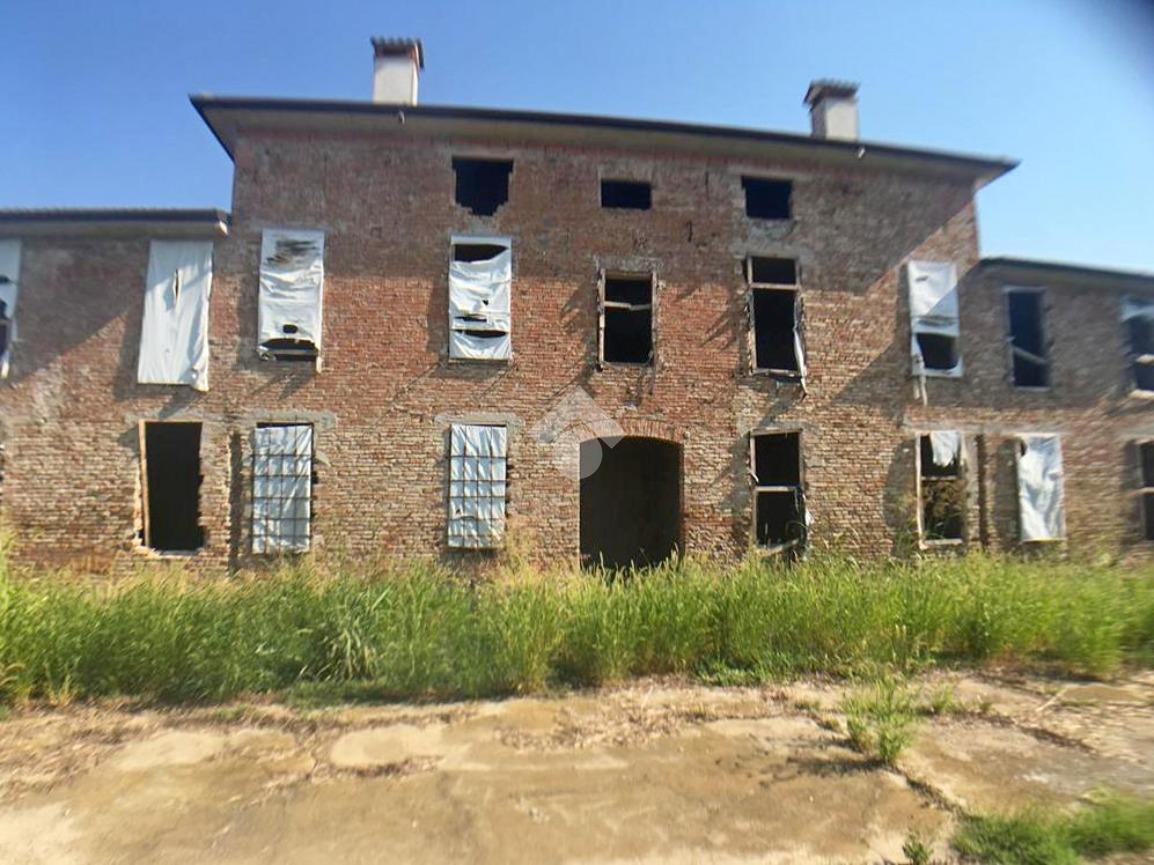 Casa indipendente in vendita a San Giorgio Bigarello