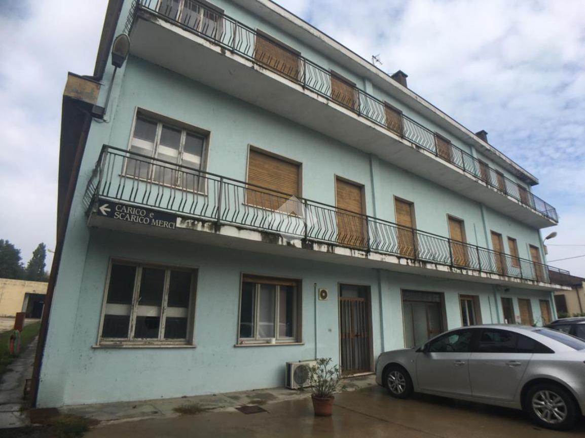 Palazzo in vendita a San Giorgio Bigarello