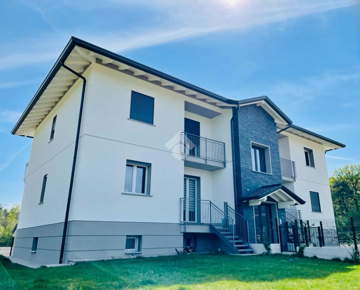 Appartamento in vendita a Brenna