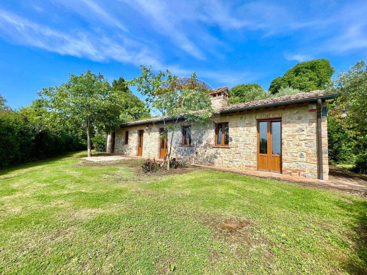 Rustico in vendita a Casole D'Elsa