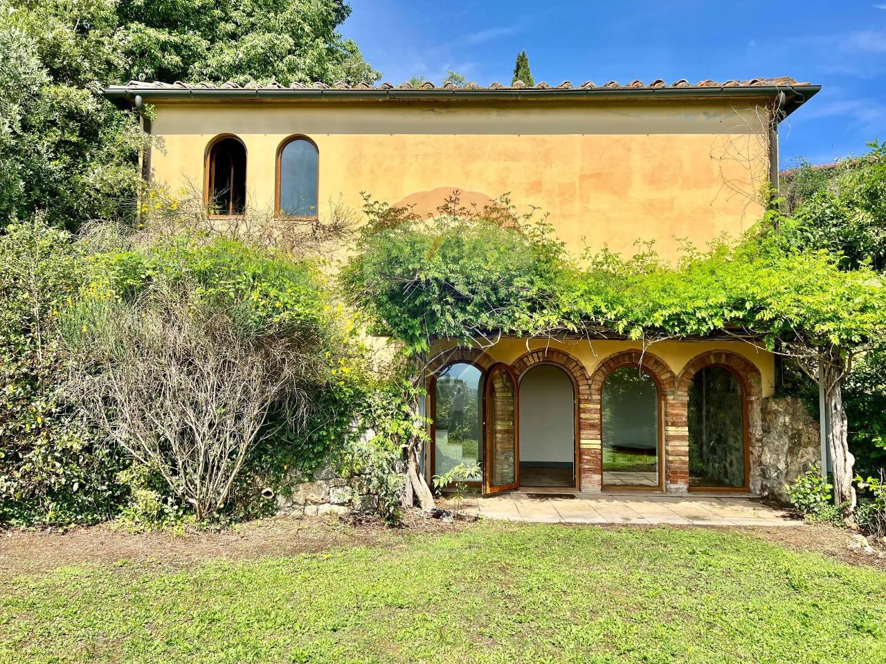 Rustico in vendita a Casole D'Elsa