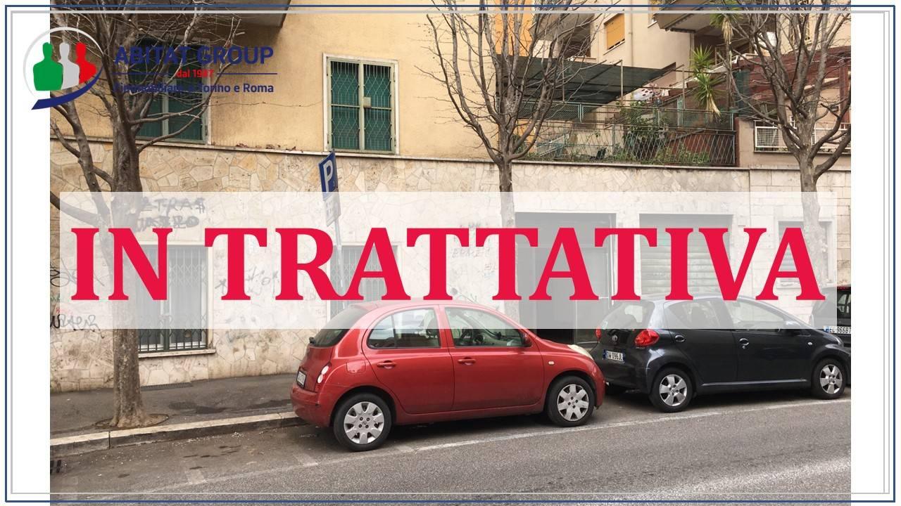 Negozio in affitto a Roma