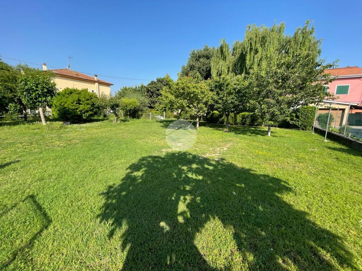 Terreno edificabile in vendita a San Giorgio Bigarello