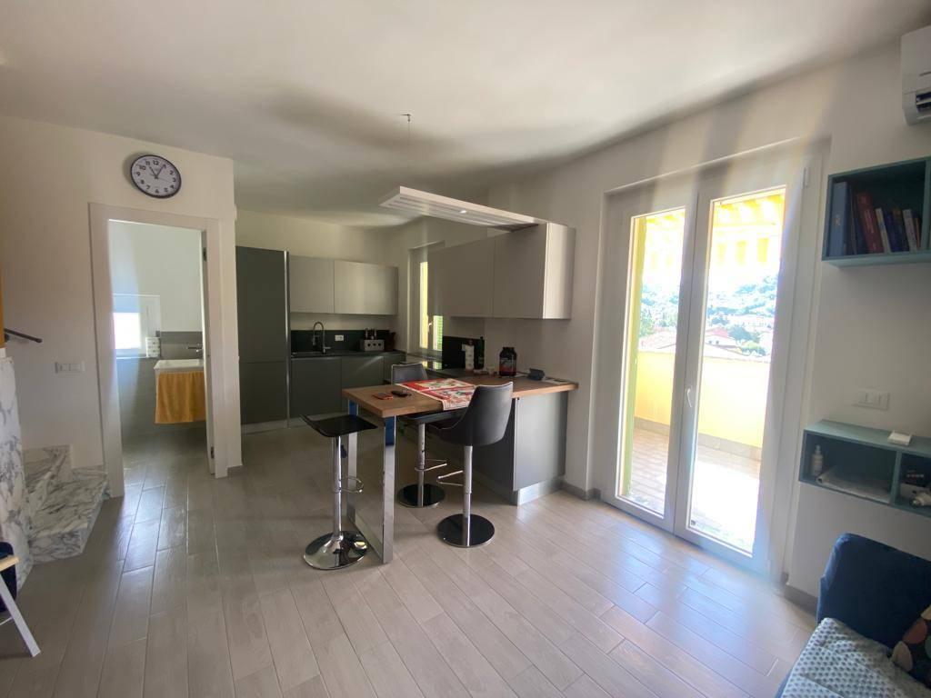 Appartamento in vendita a Carrara