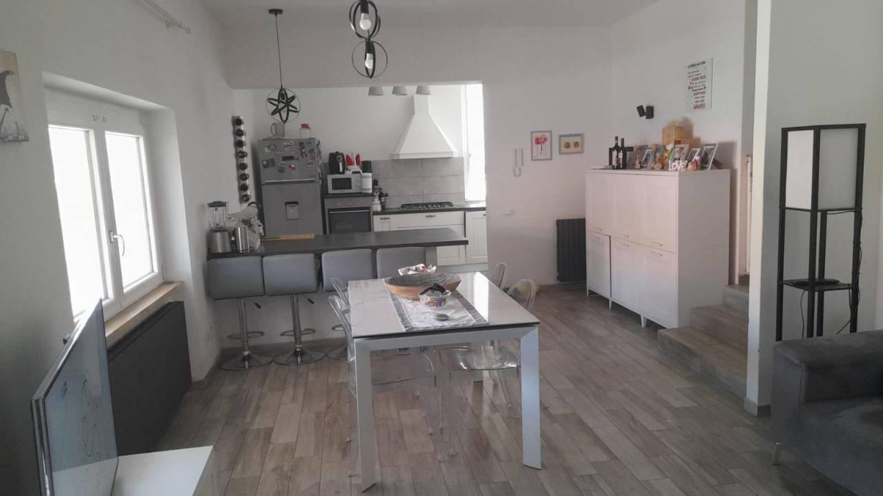 Villa a schiera in vendita a Castelnuovo Magra