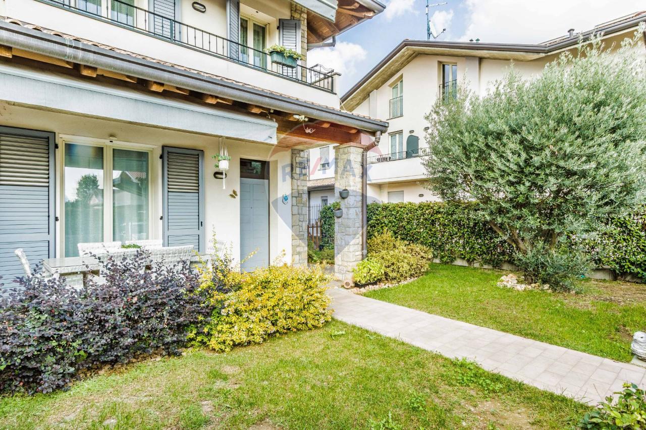 Villa in vendita a Magnago