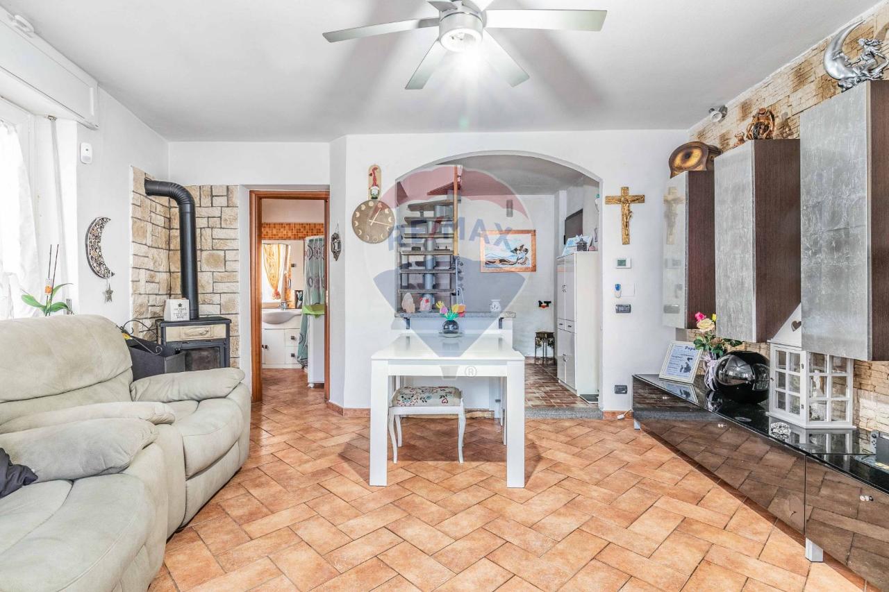 Casa indipendente in vendita a Fagnano Olona