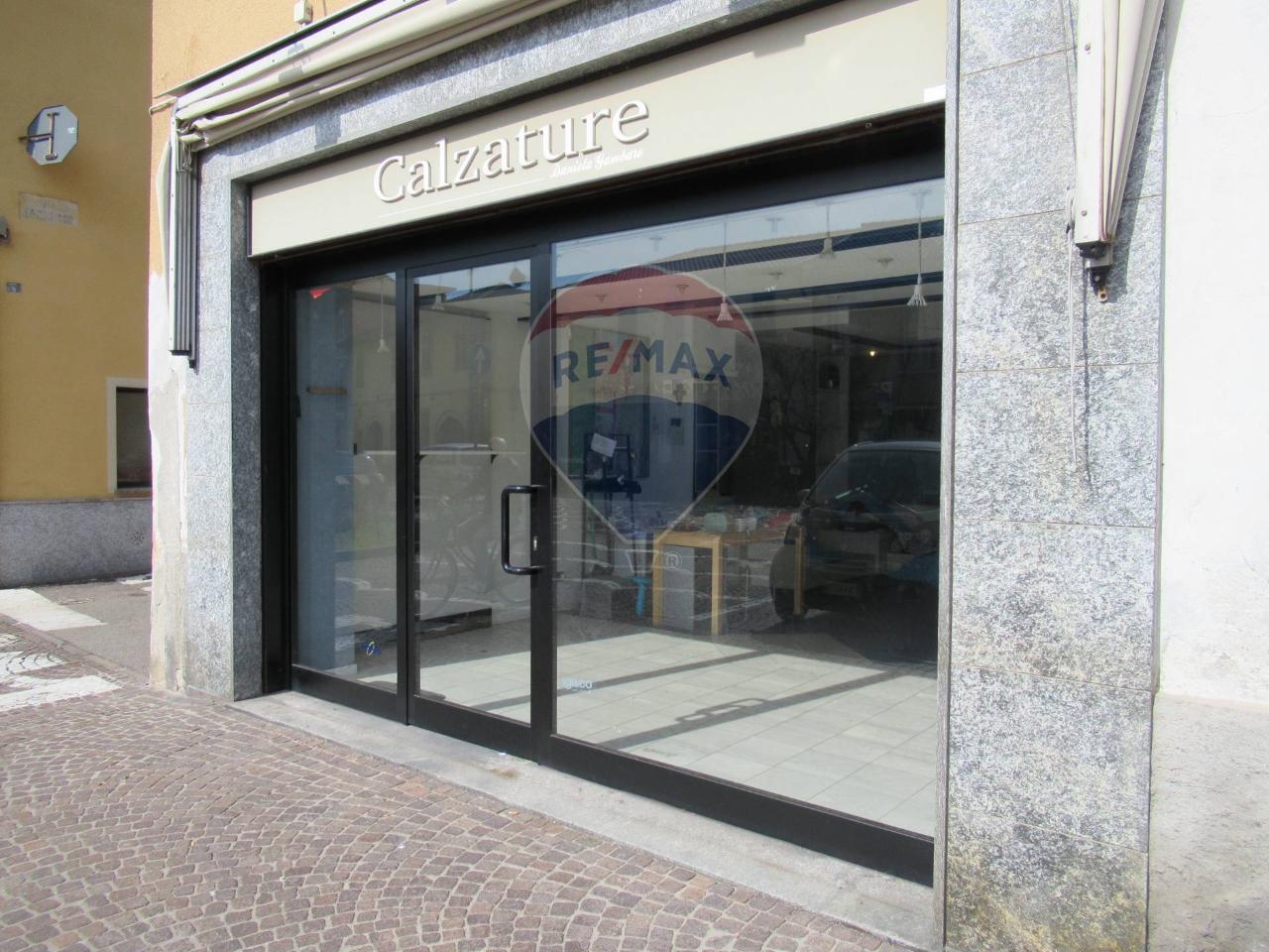 Negozio in vendita a Castano Primo