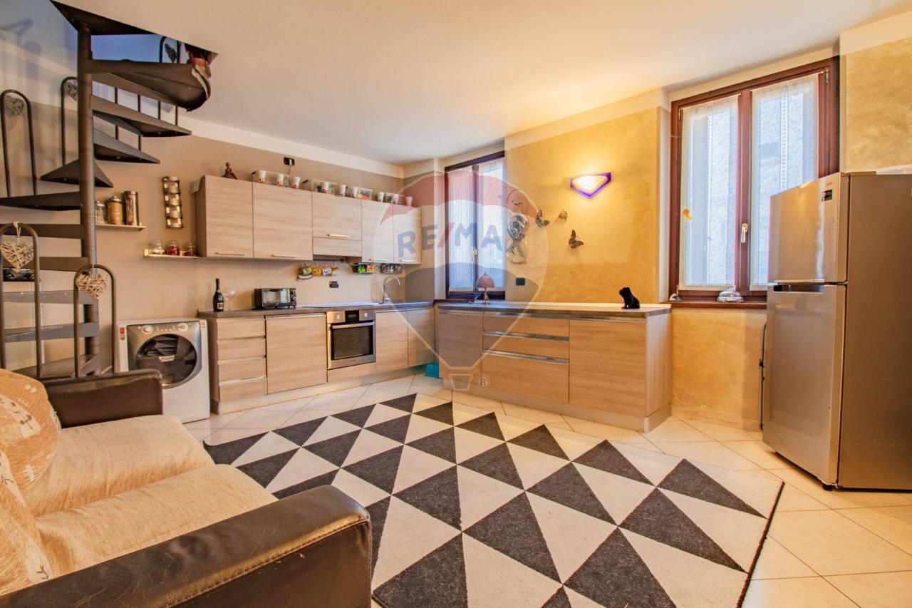 Appartamento in vendita a Rescaldina