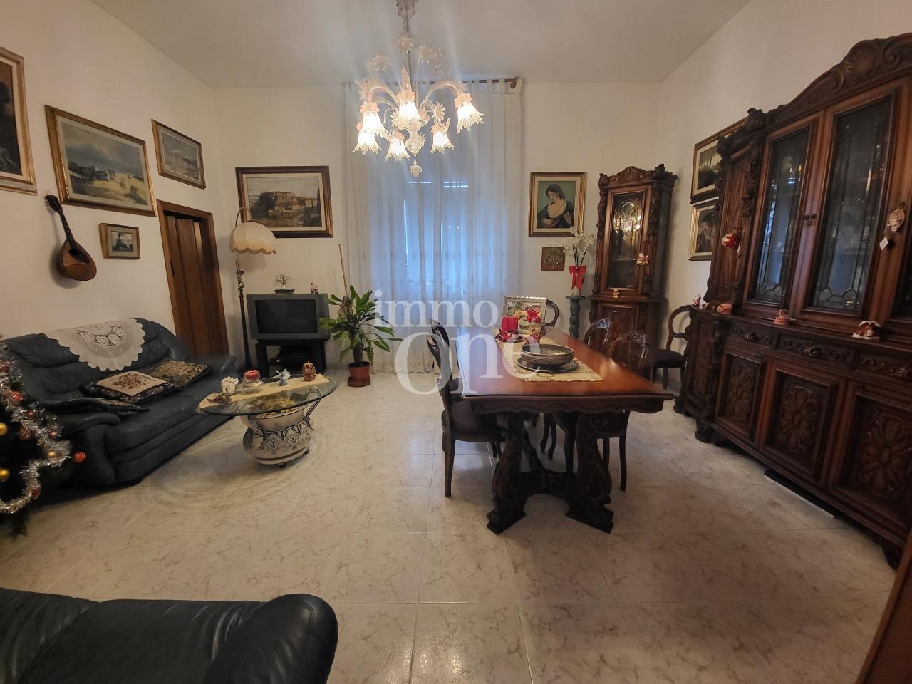 Appartamento in vendita a Livorno