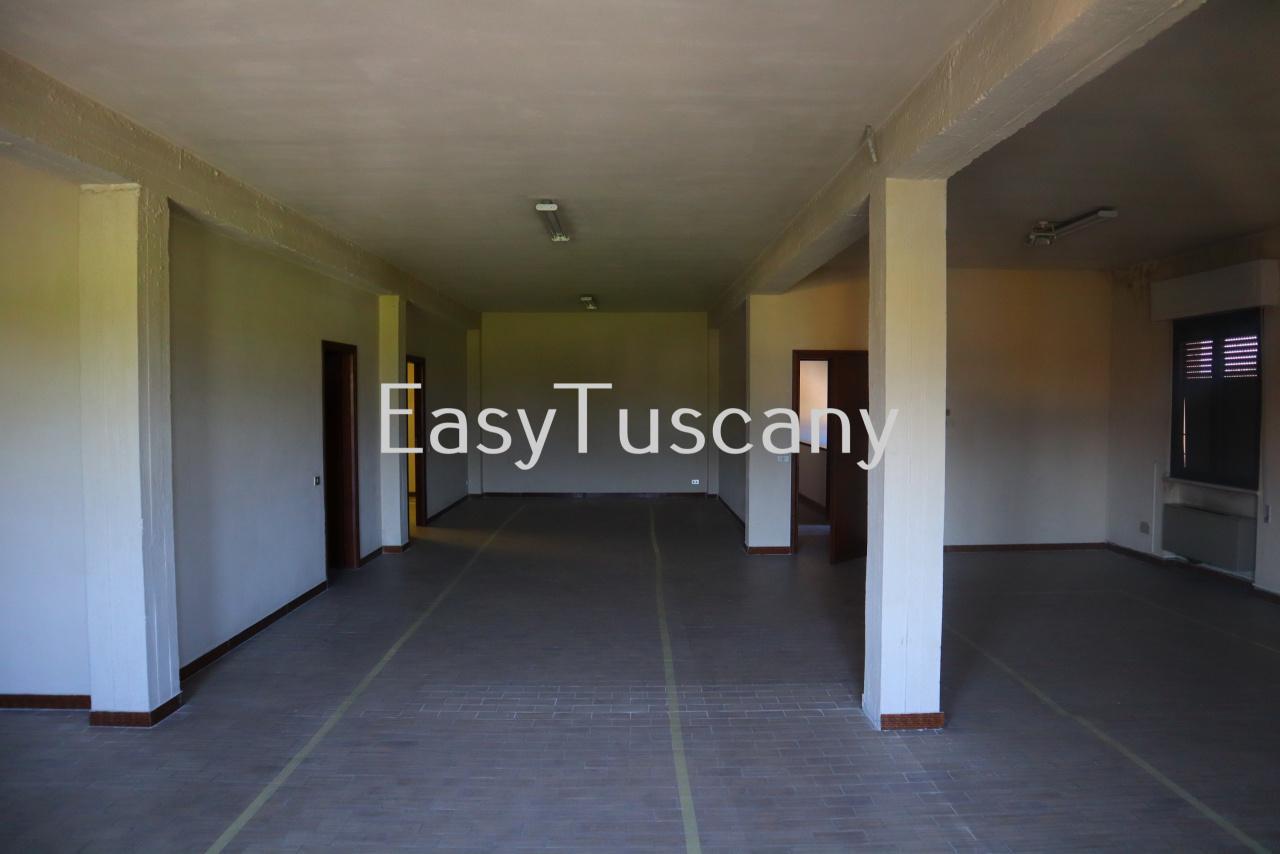 Ufficio in affitto a Capannori
