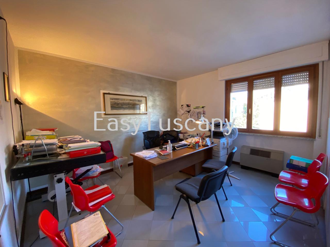 Ufficio in vendita a Lucca