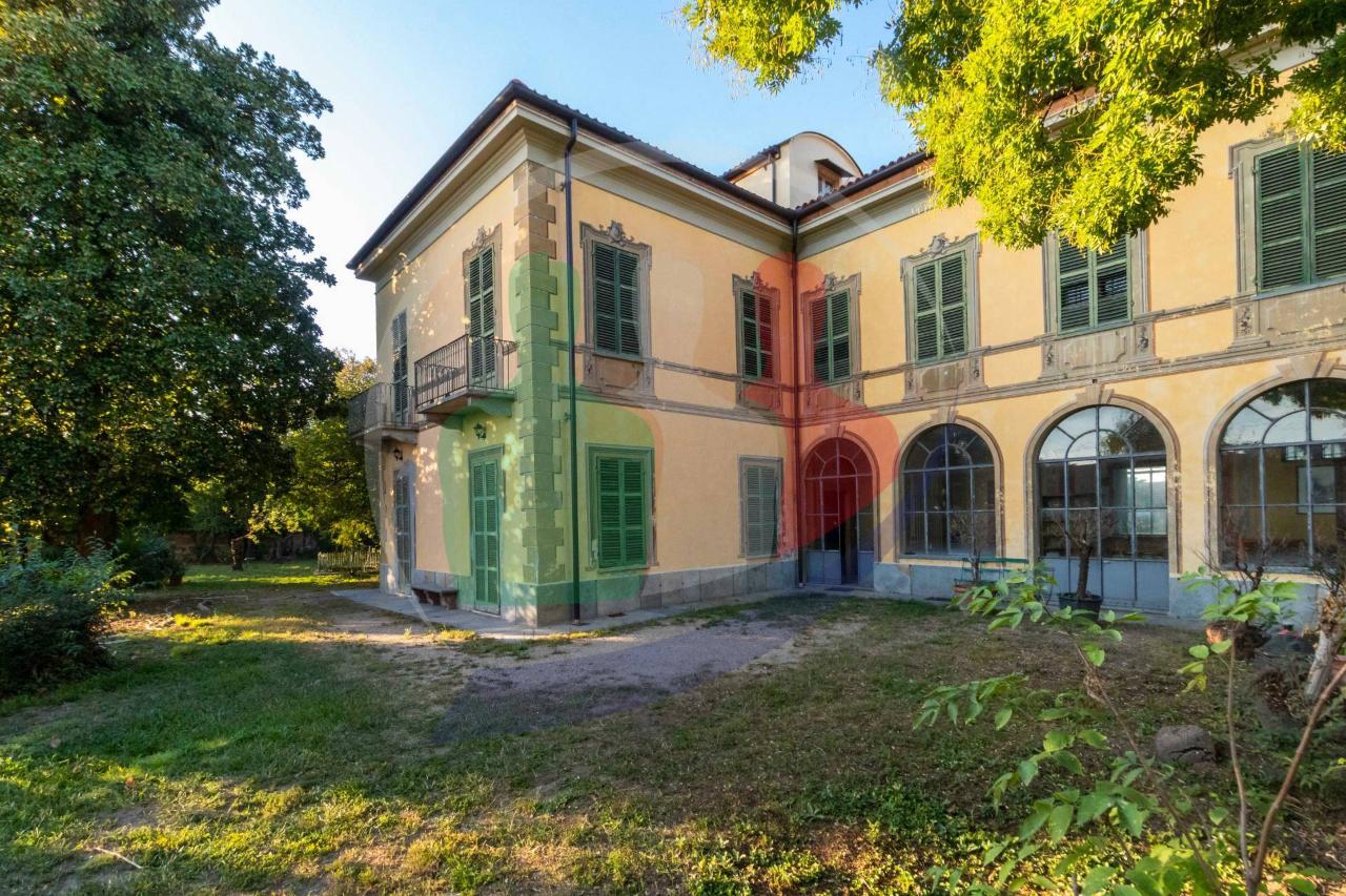 Castello in vendita a Trofarello