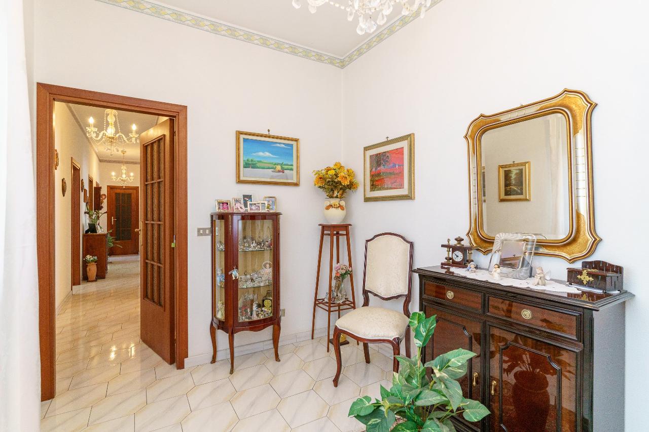 Appartamento in vendita a Acireale