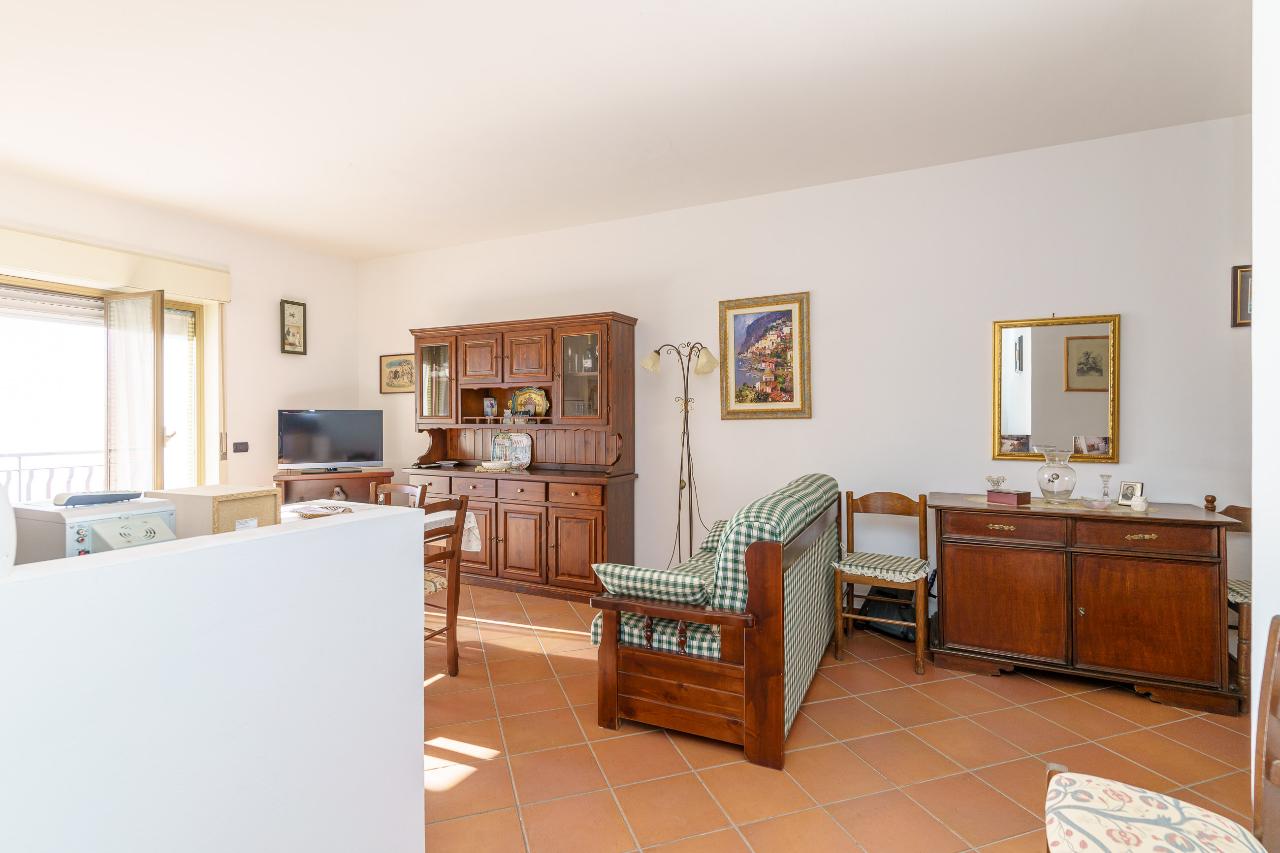 Appartamento in vendita a Aci Catena