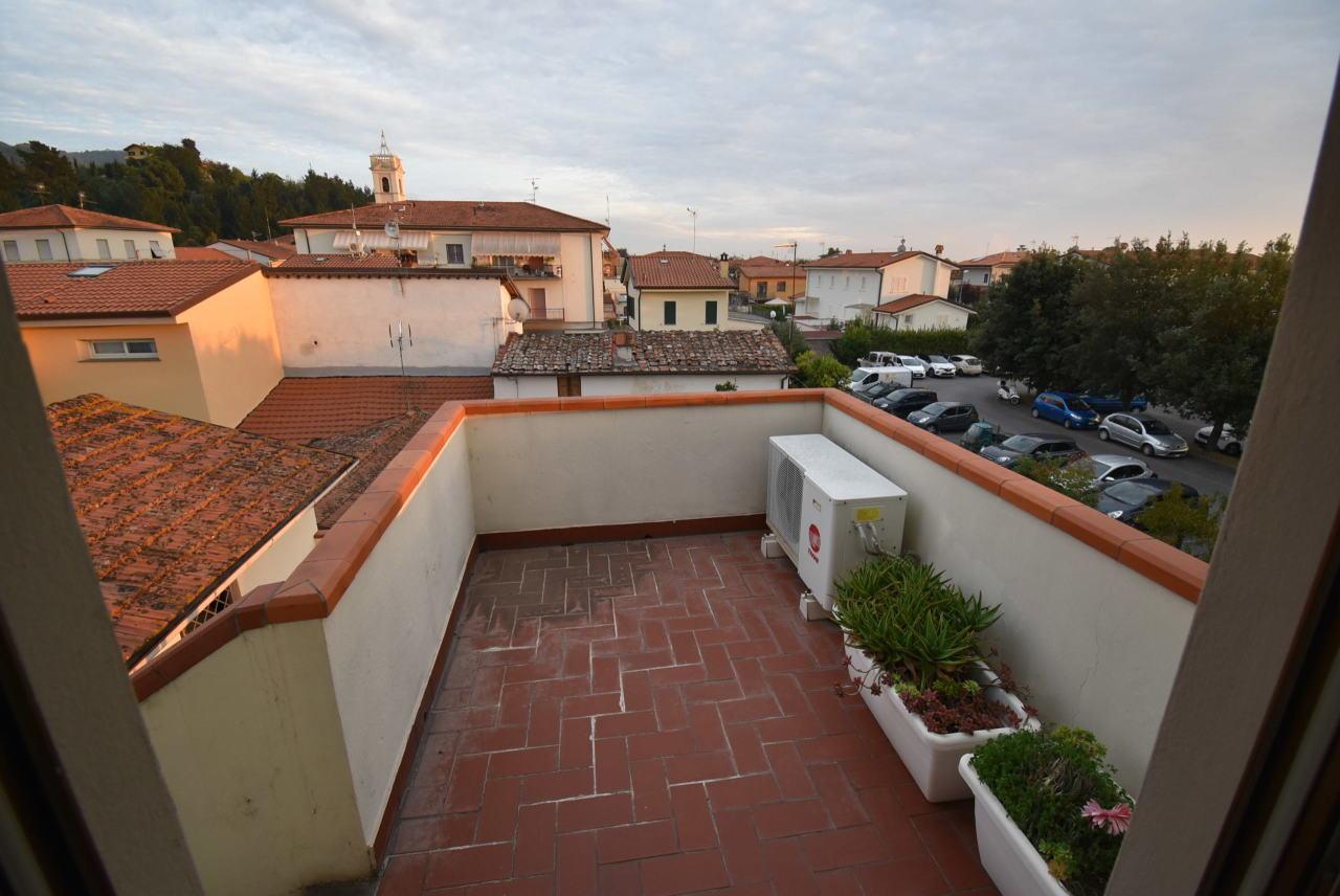 Appartamento in vendita a Camaiore