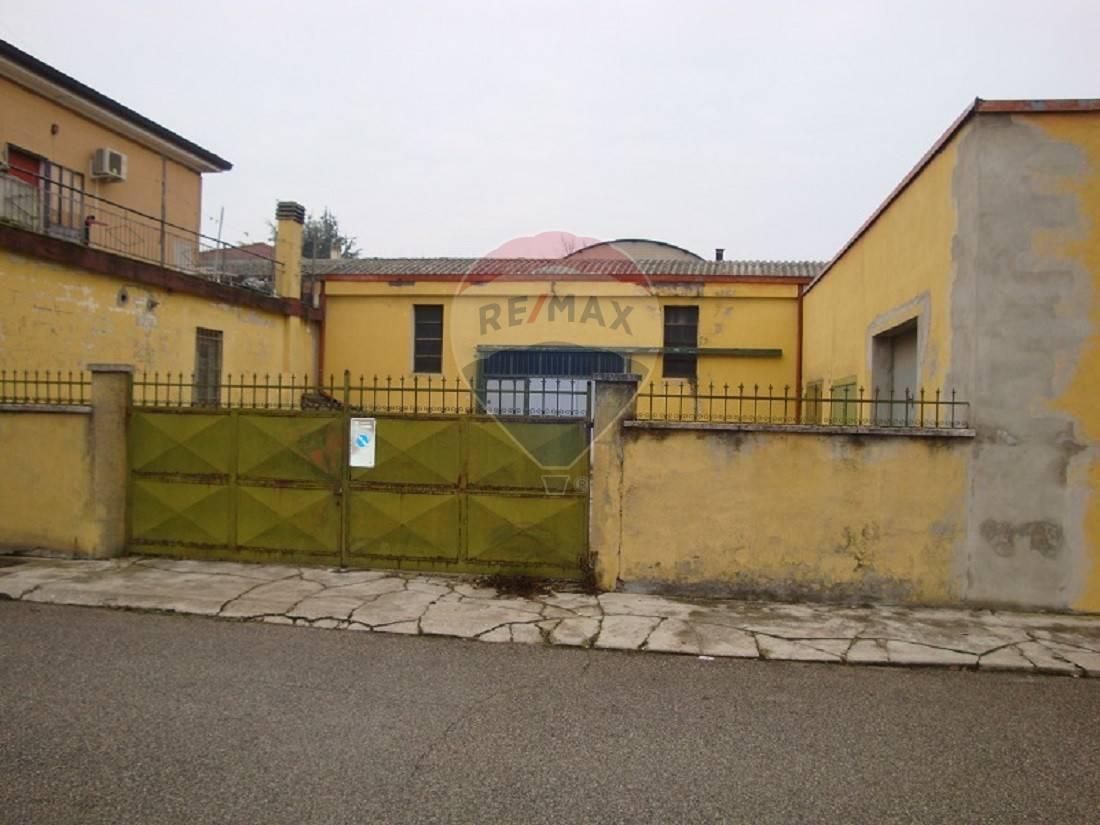 Negozio in vendita a Cerea