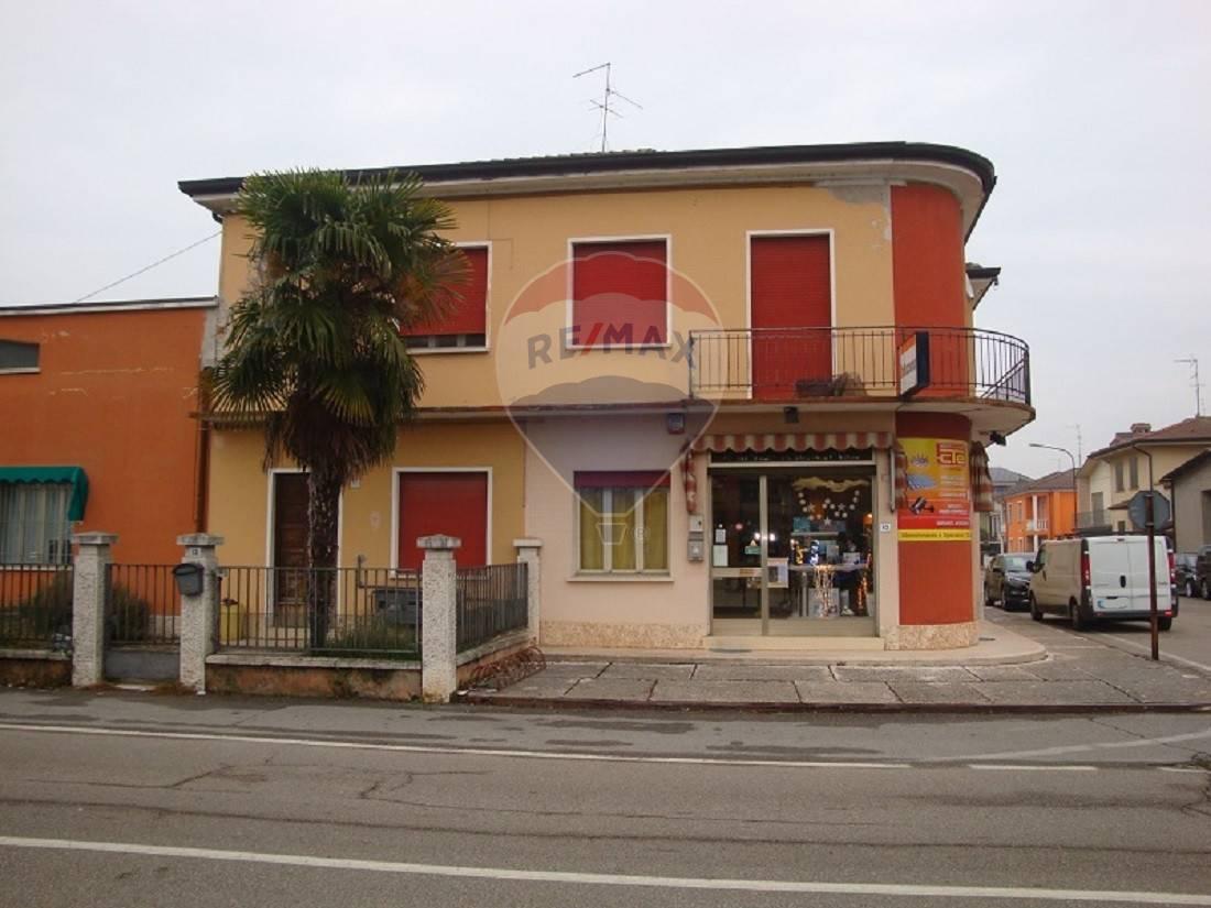 Negozio in vendita a Cerea