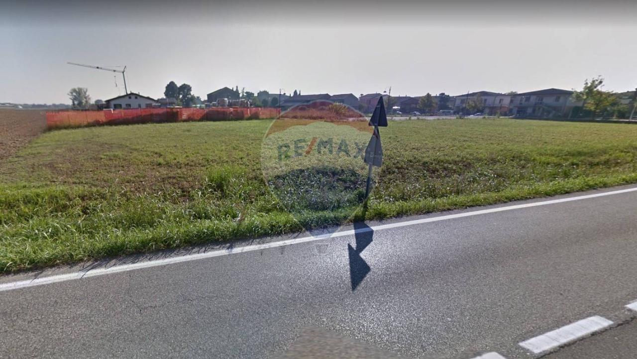 Terreno edificabile in vendita a Pressana