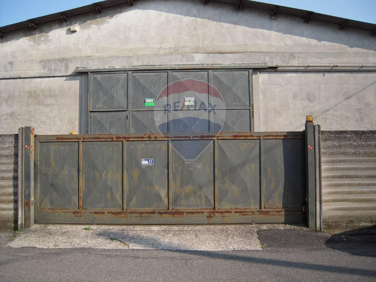 Capannone in vendita a Cerea