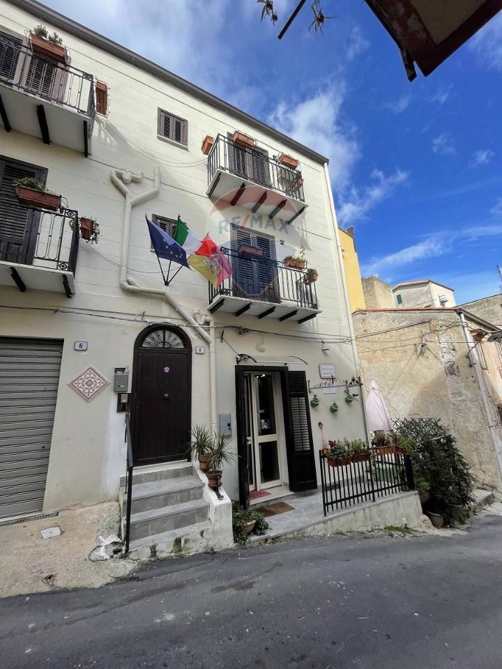 Albergo in vendita a Monreale