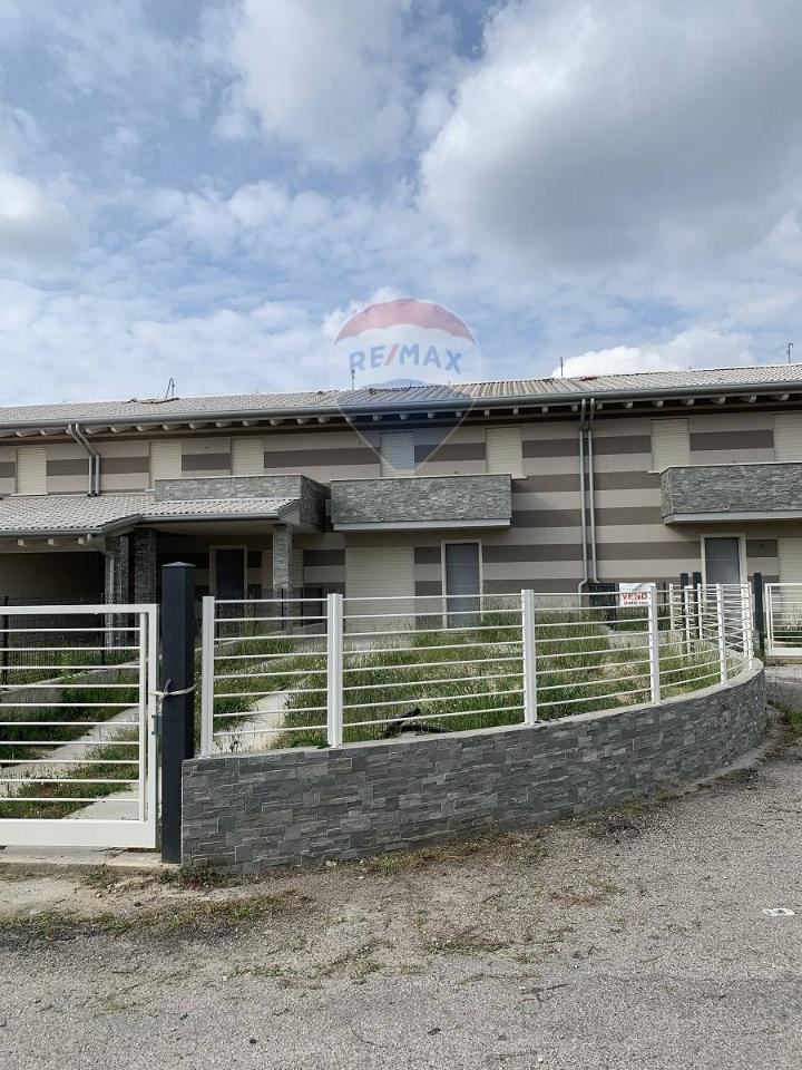 Villa in vendita a Melara