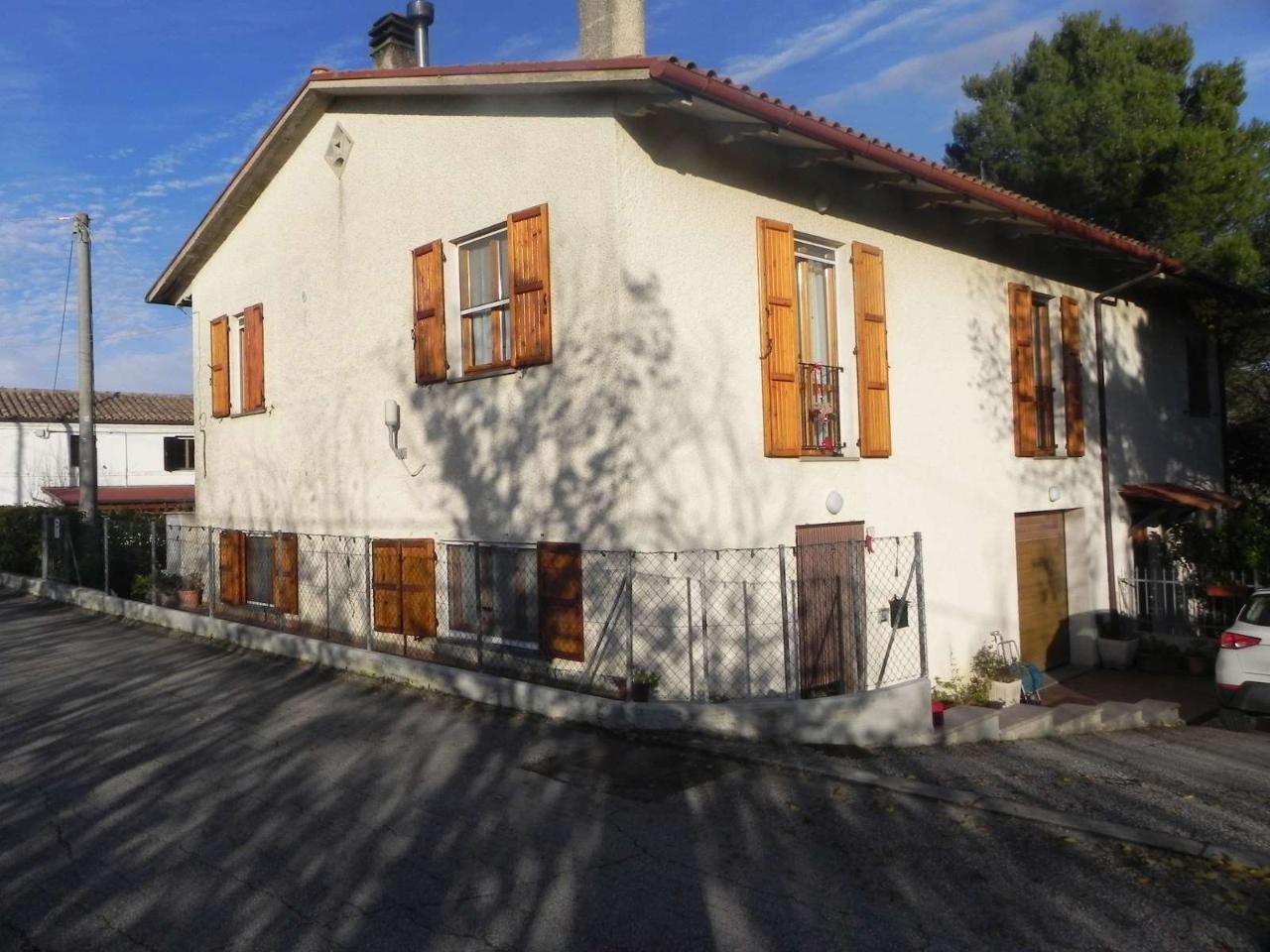 Porzione di casa in vendita a Ostra Vetere