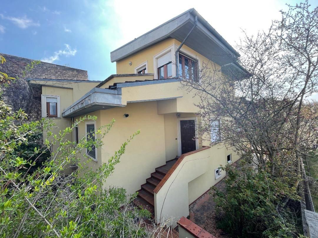 Villa in vendita a San Demetrio Ne' Vestini