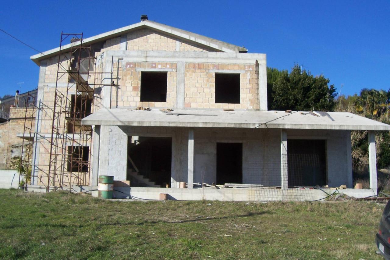 Villa in vendita a Acquaviva Picena