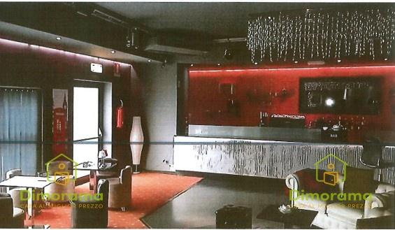 Palazzina commerciale in vendita a Chiusi