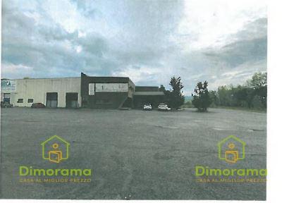 Magazzino in vendita a Chiusi
