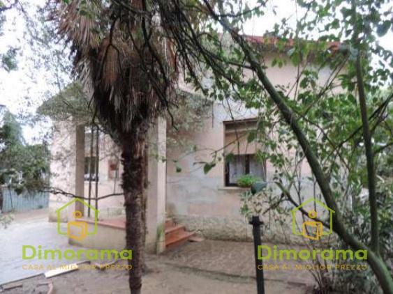 Casa indipendente in vendita a Foiano Della Chiana