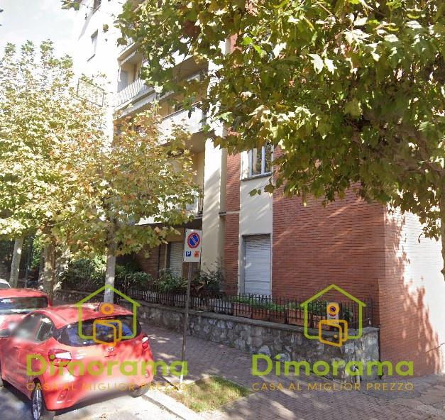 Garage - Autosilos - Parcheggio in vendita a Montecatini Terme