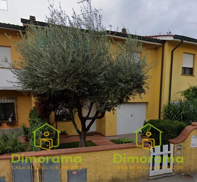 Casa indipendente in vendita a Massa E Cozzile