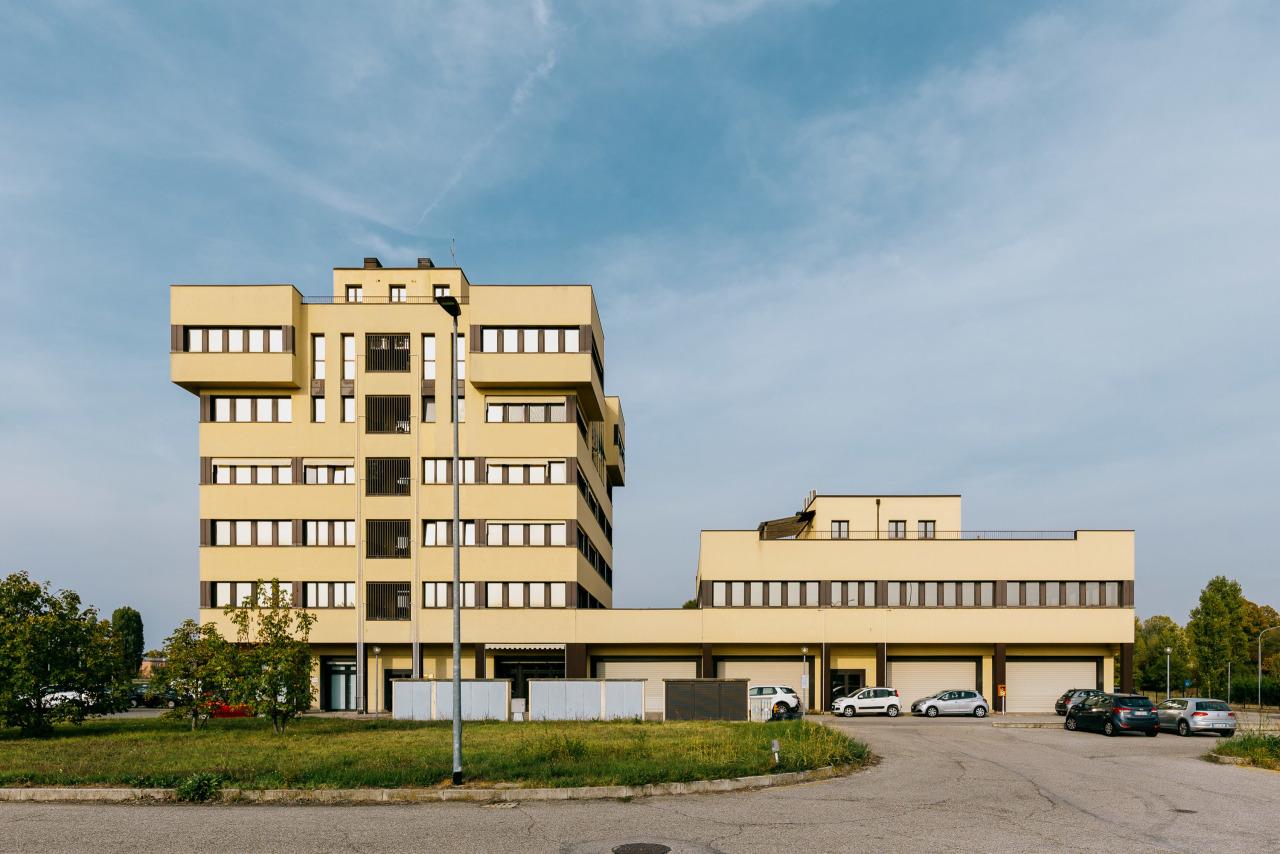 Ufficio in affitto a Castenaso