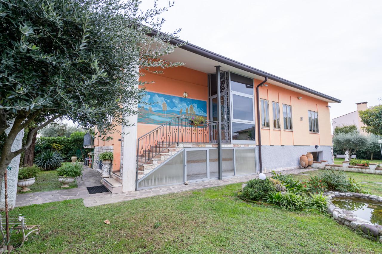 Casa indipendente in vendita a Cassola