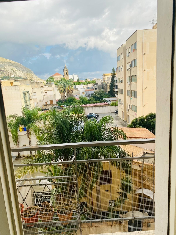 Quadrilocale in Via Palma 8, Trapani