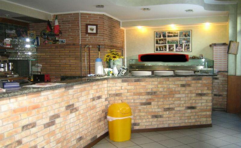 Pizzeria in vendita a Asti