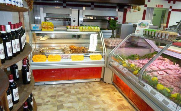 Esercizio commerciale in vendita a Asti