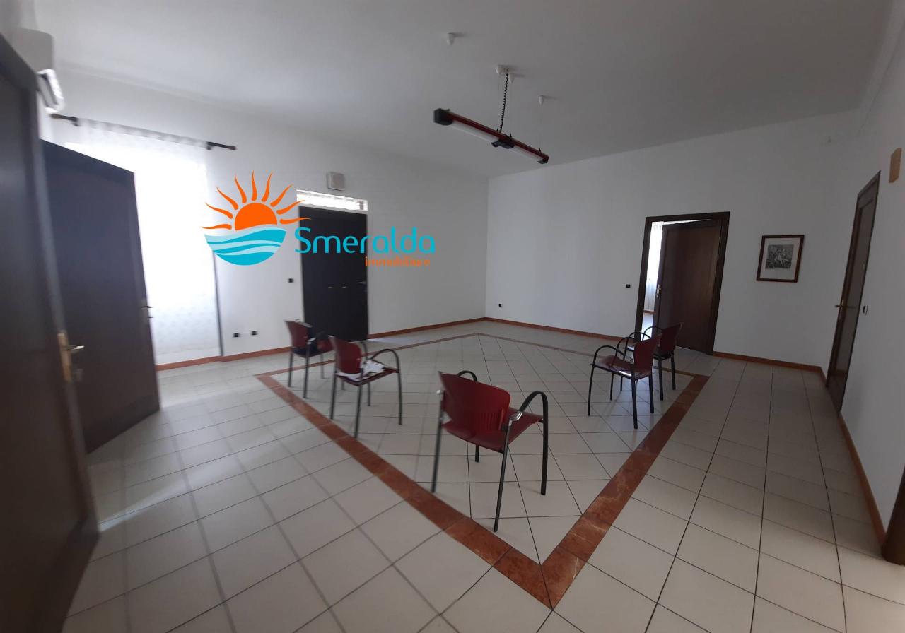 Ufficio in vendita a Tempio Pausania