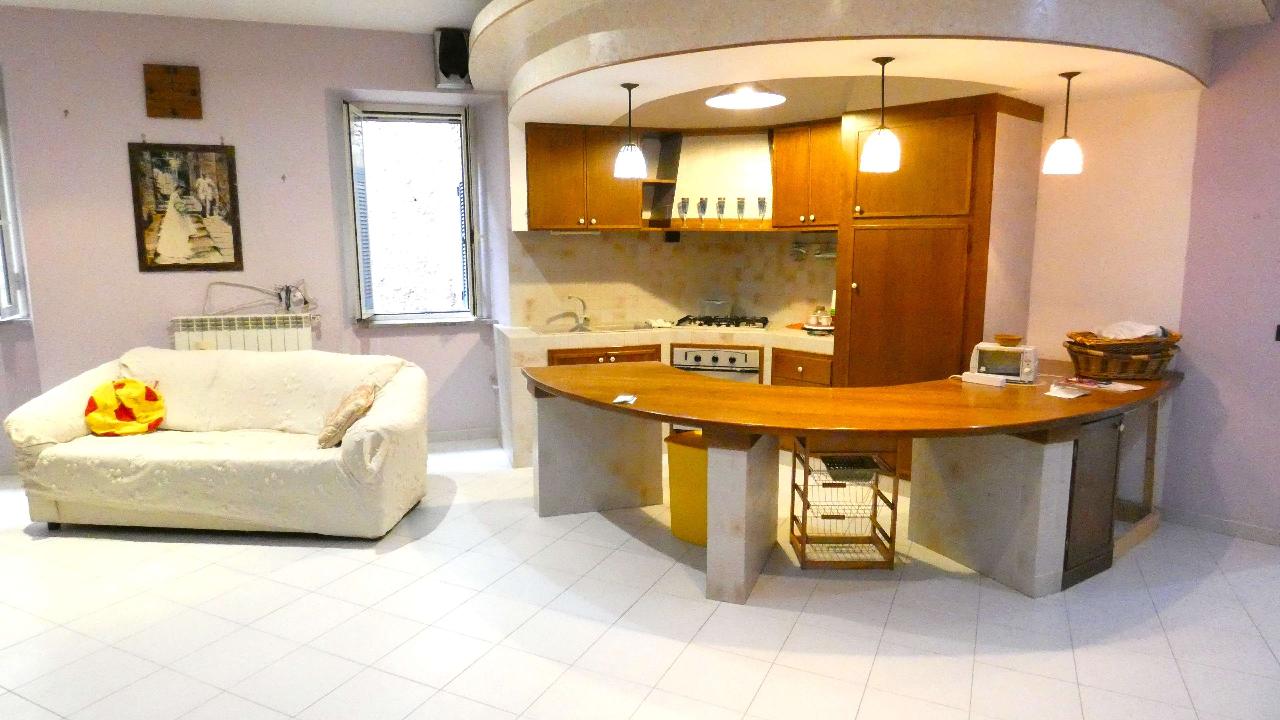 Appartamento in vendita a Arnara