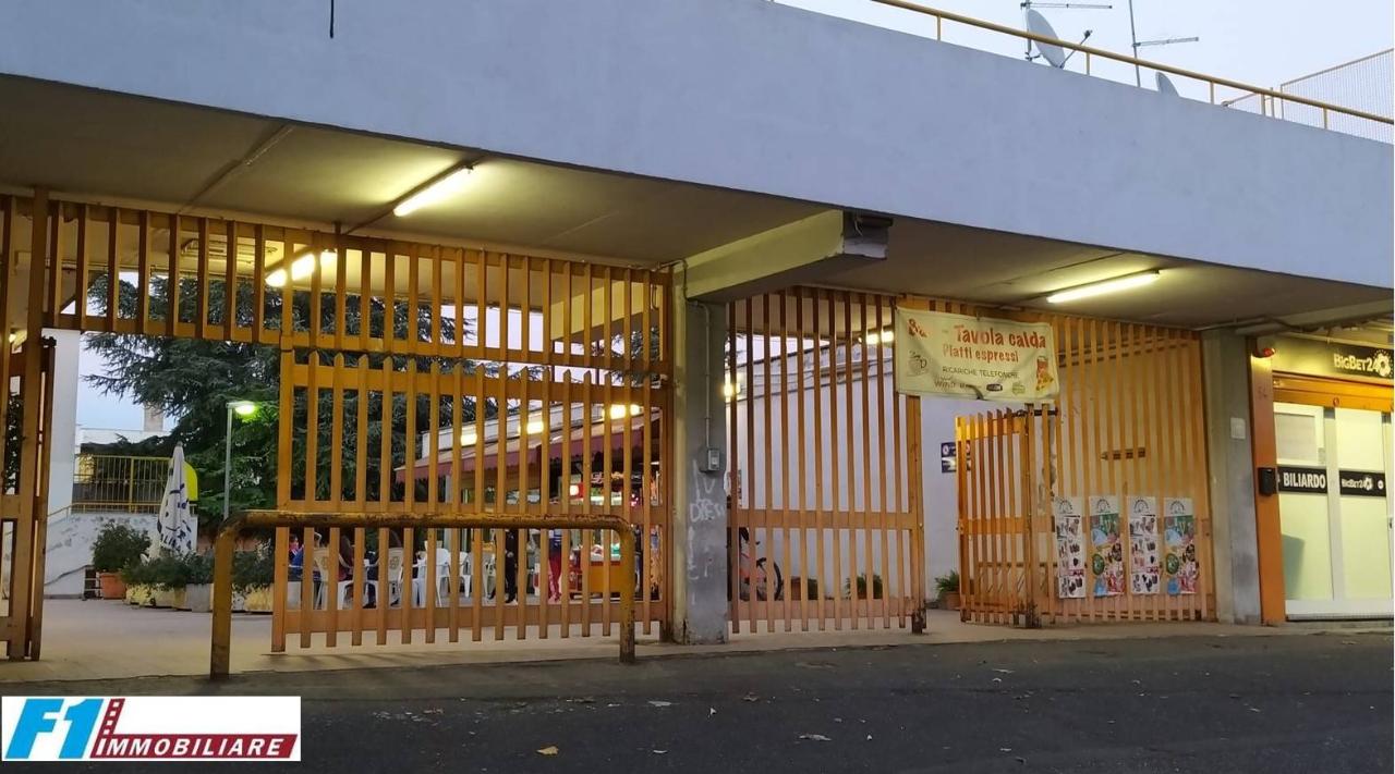 Negozio in vendita a Roma