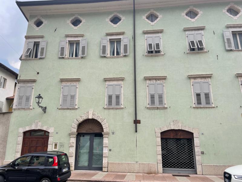 Negozio in vendita a Mezzolombardo