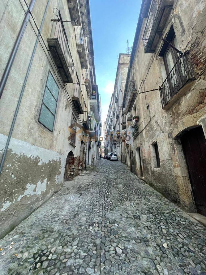 Appartamento in vendita a Cosenza