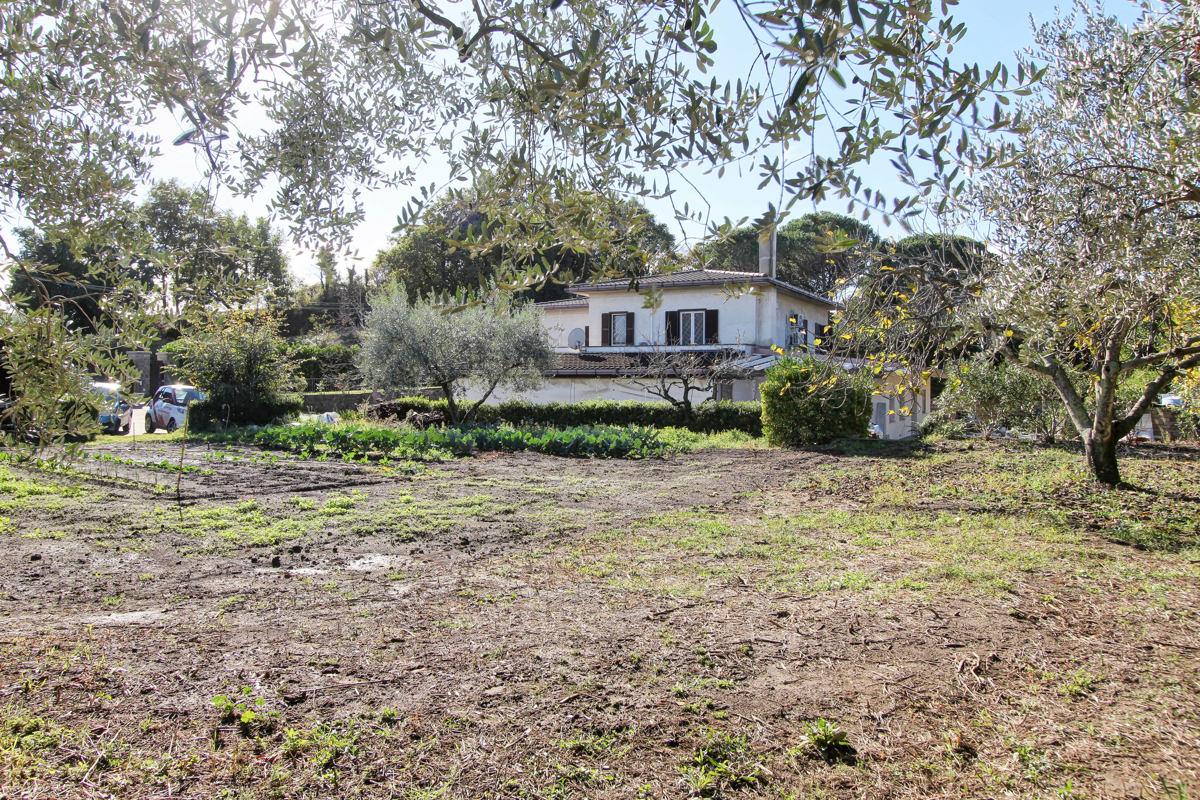 Villa in vendita a Formello