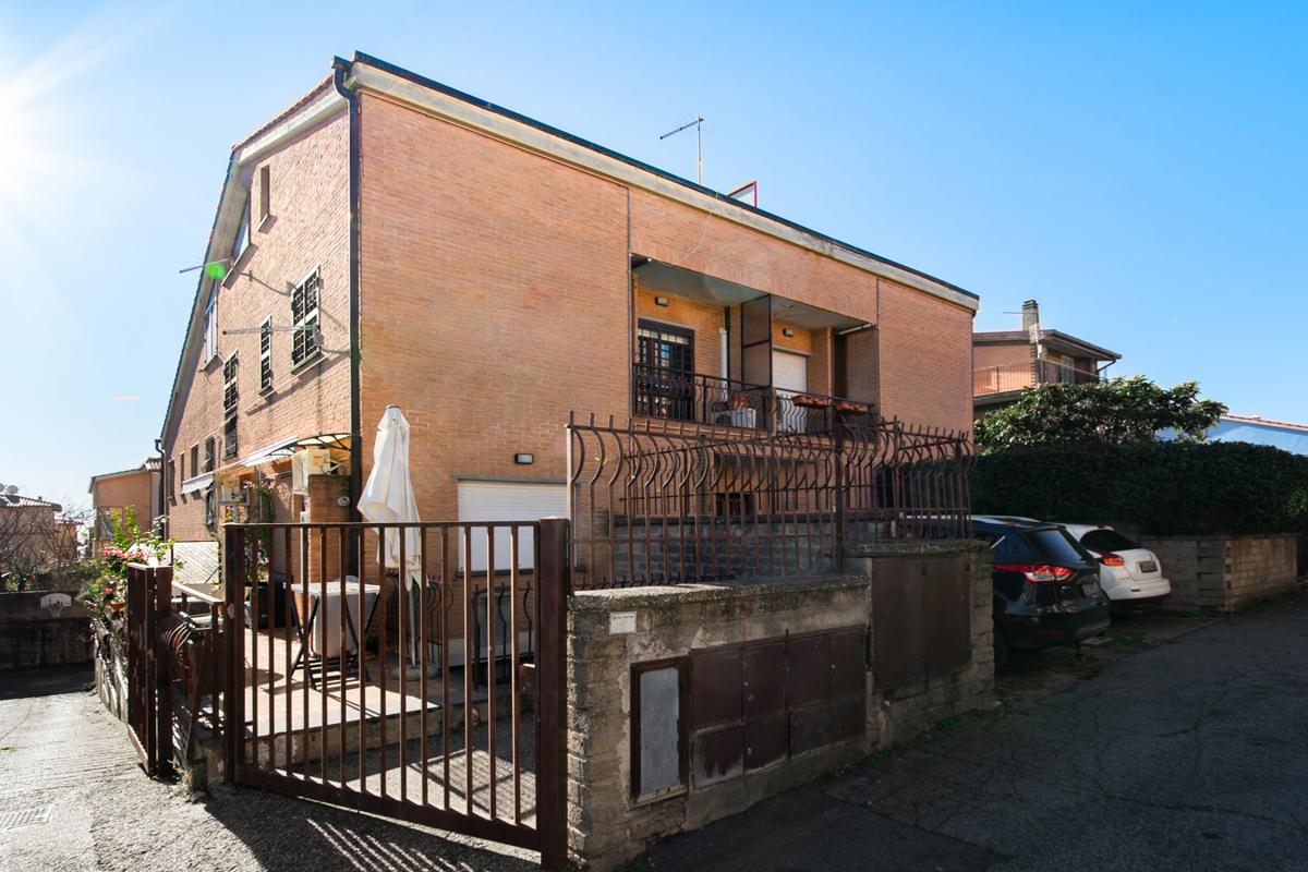 Appartamento in vendita a Formello