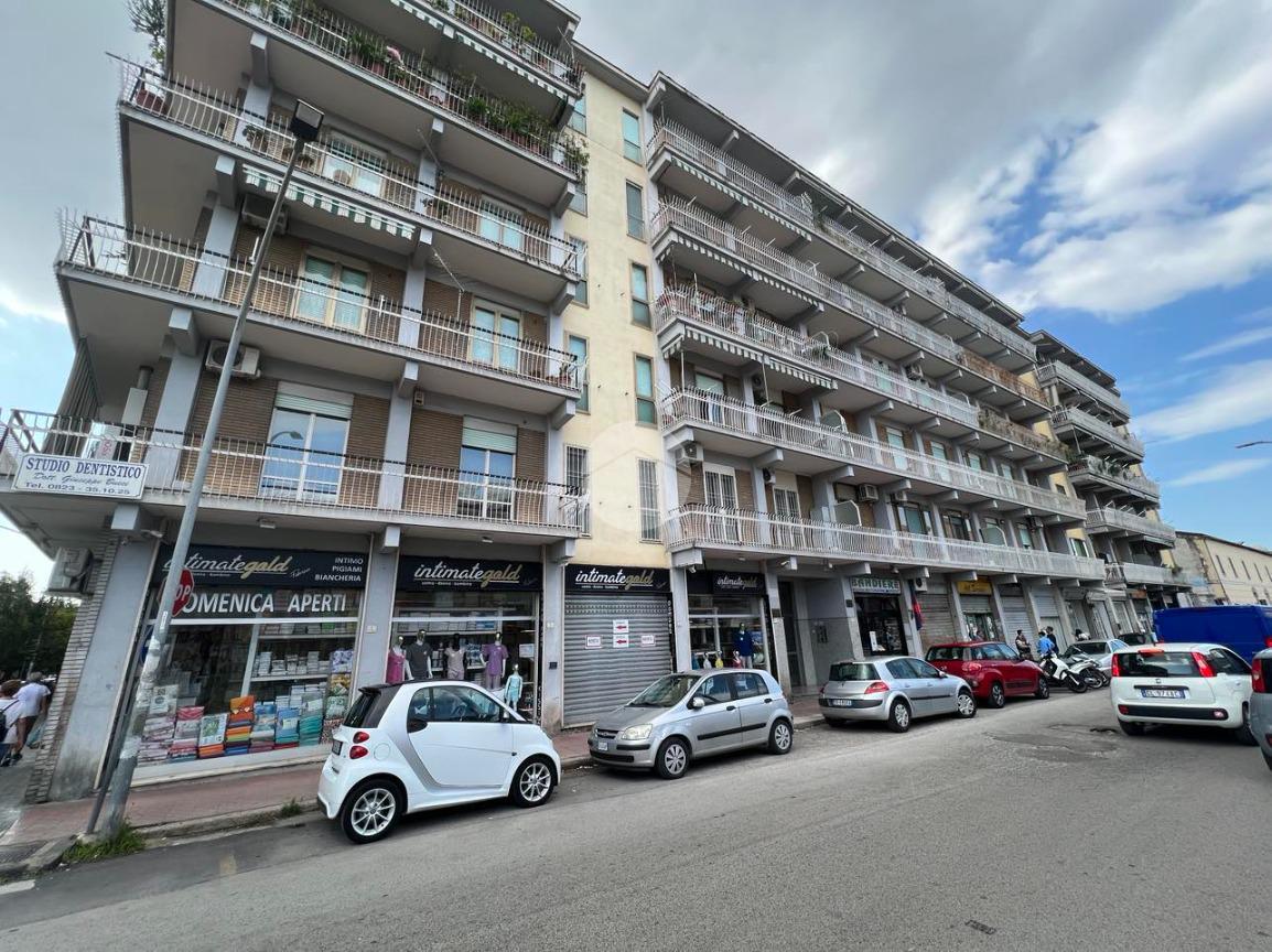 Appartamento in vendita a Caserta